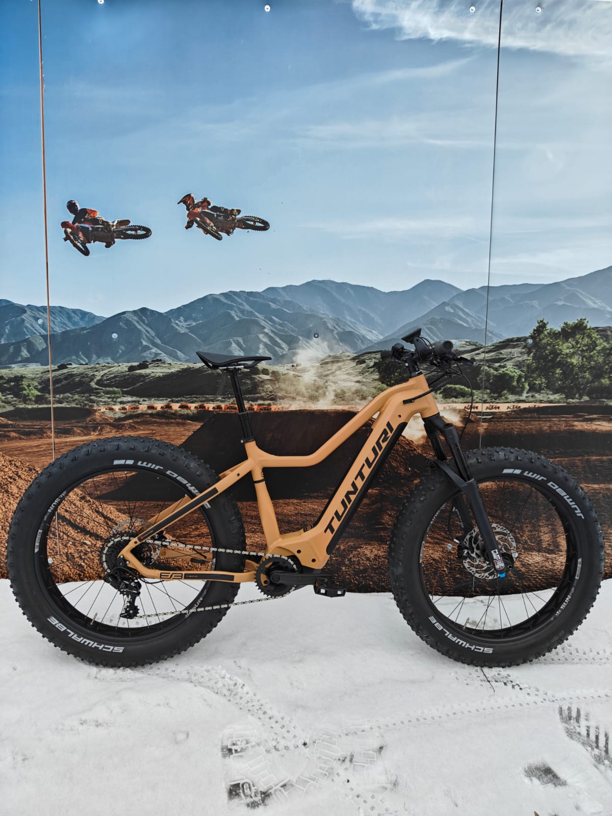 Motokeidas - Tunturi E-Max EBF600 Sähkö läskipyörä